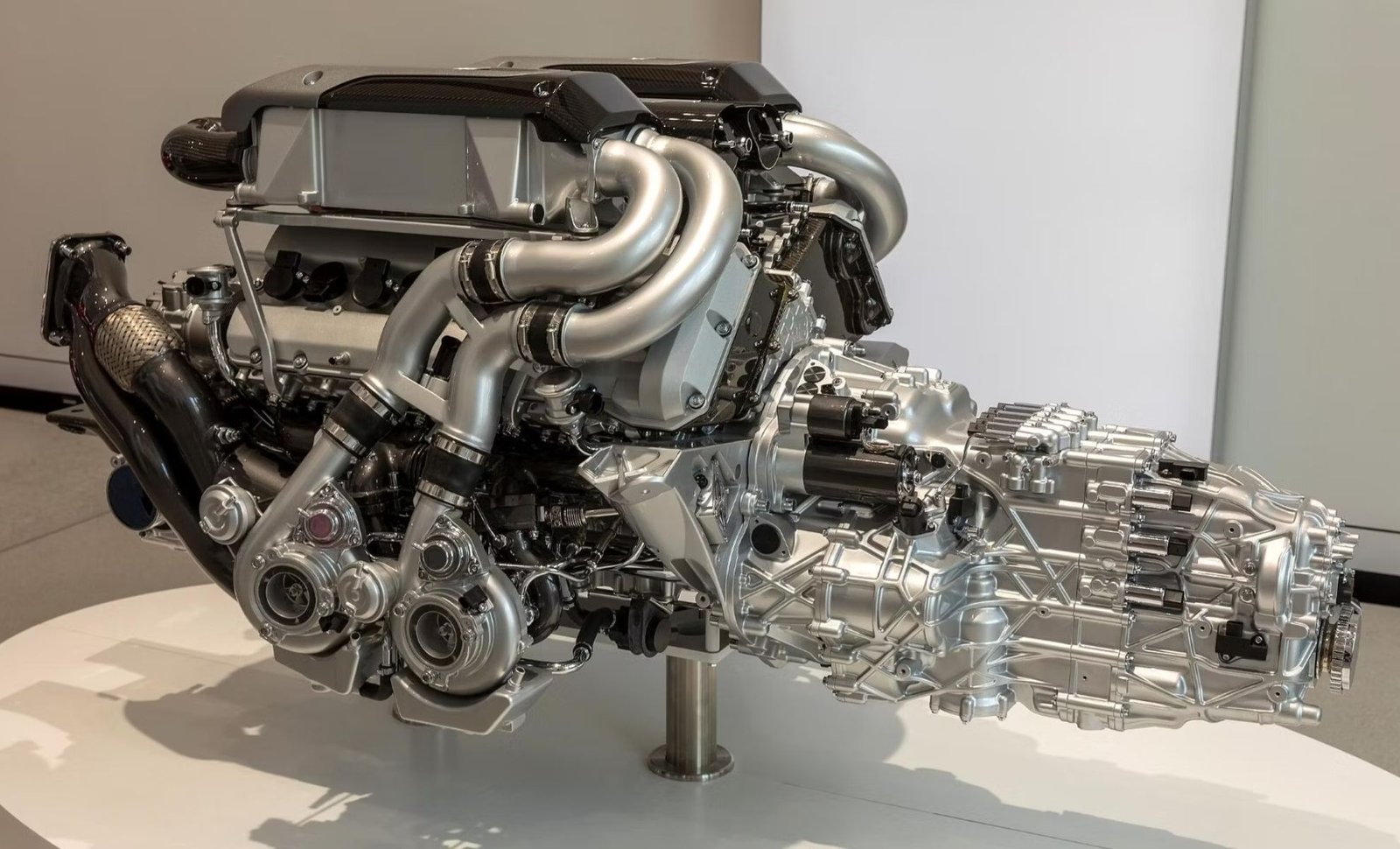 14 Things to Search for While Buying a Used Engine.